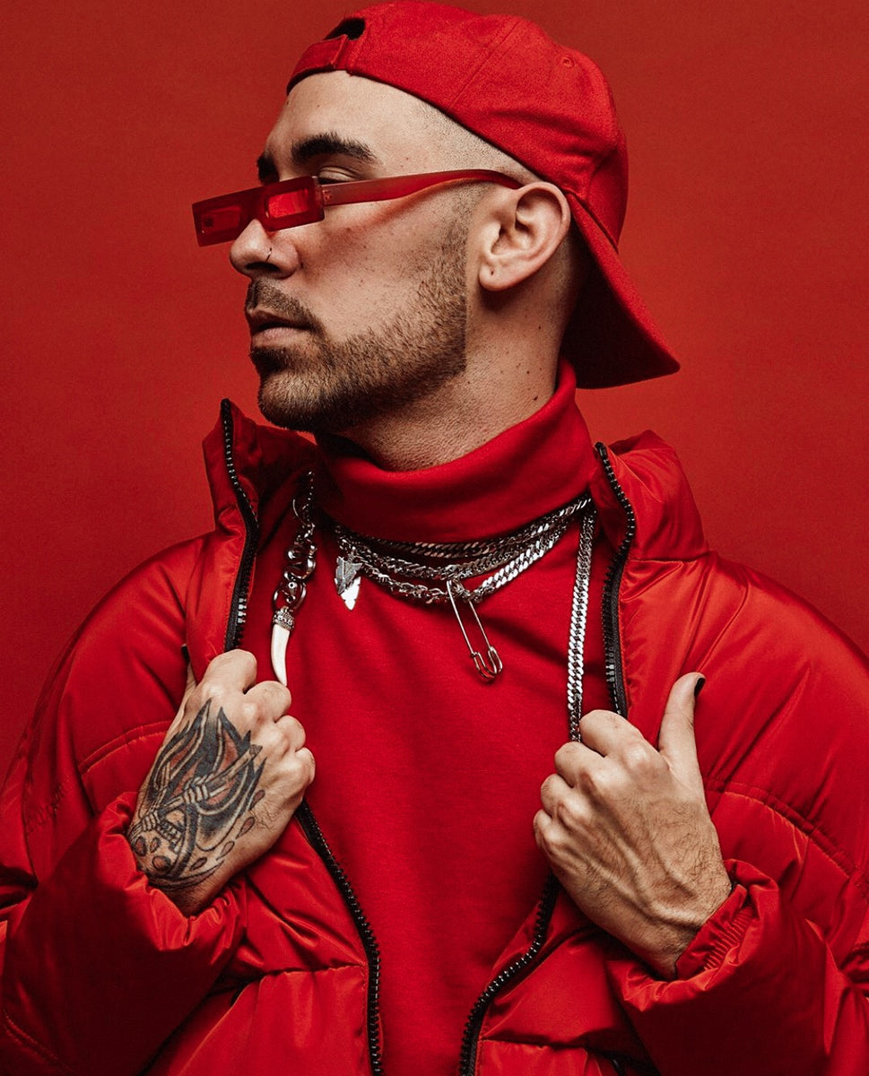 Babes in Scarlet – ScarletsAddiction